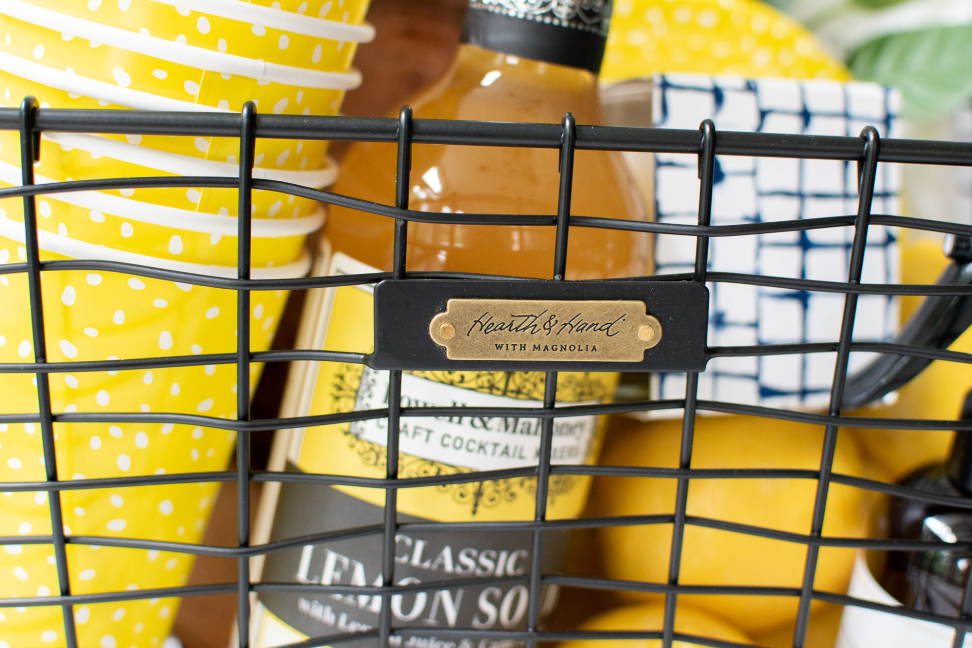 Easy Summer Gift Basket- Lemon Theme | The Mama Guide